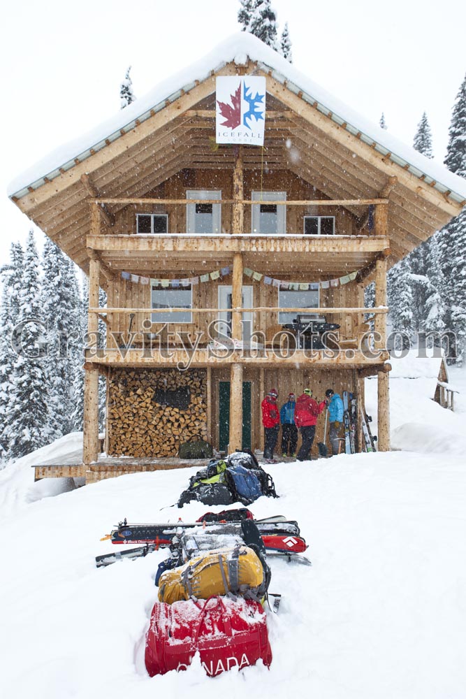 Icefall Lodge, 70 k near Golden Canada Golden, Canada Winter Lodges ...